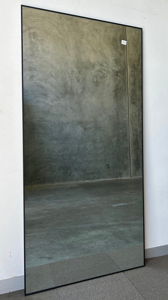 Minimalist Regular - Black - 190cm x 90cm – Prism Mirrors