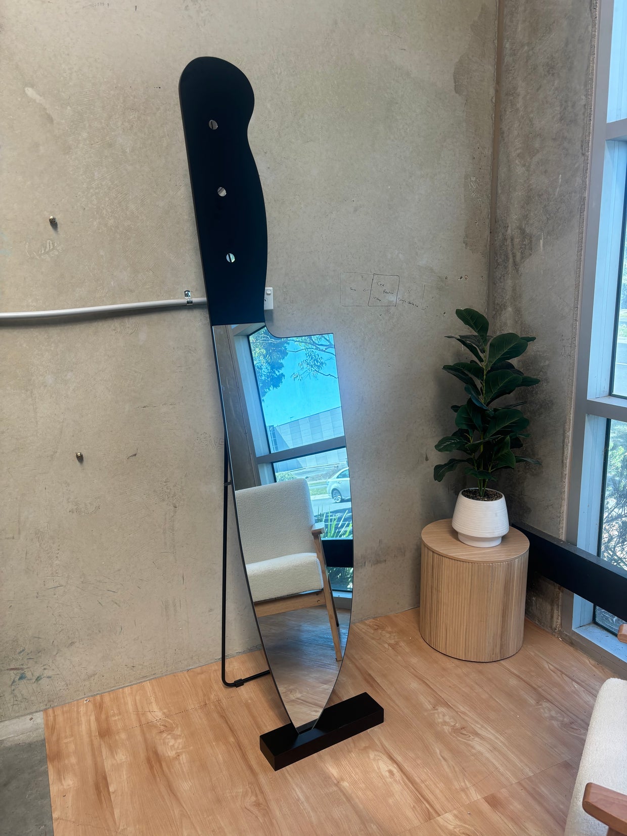 Knife Mirror - 200cm x 40cm – Prism Mirrors