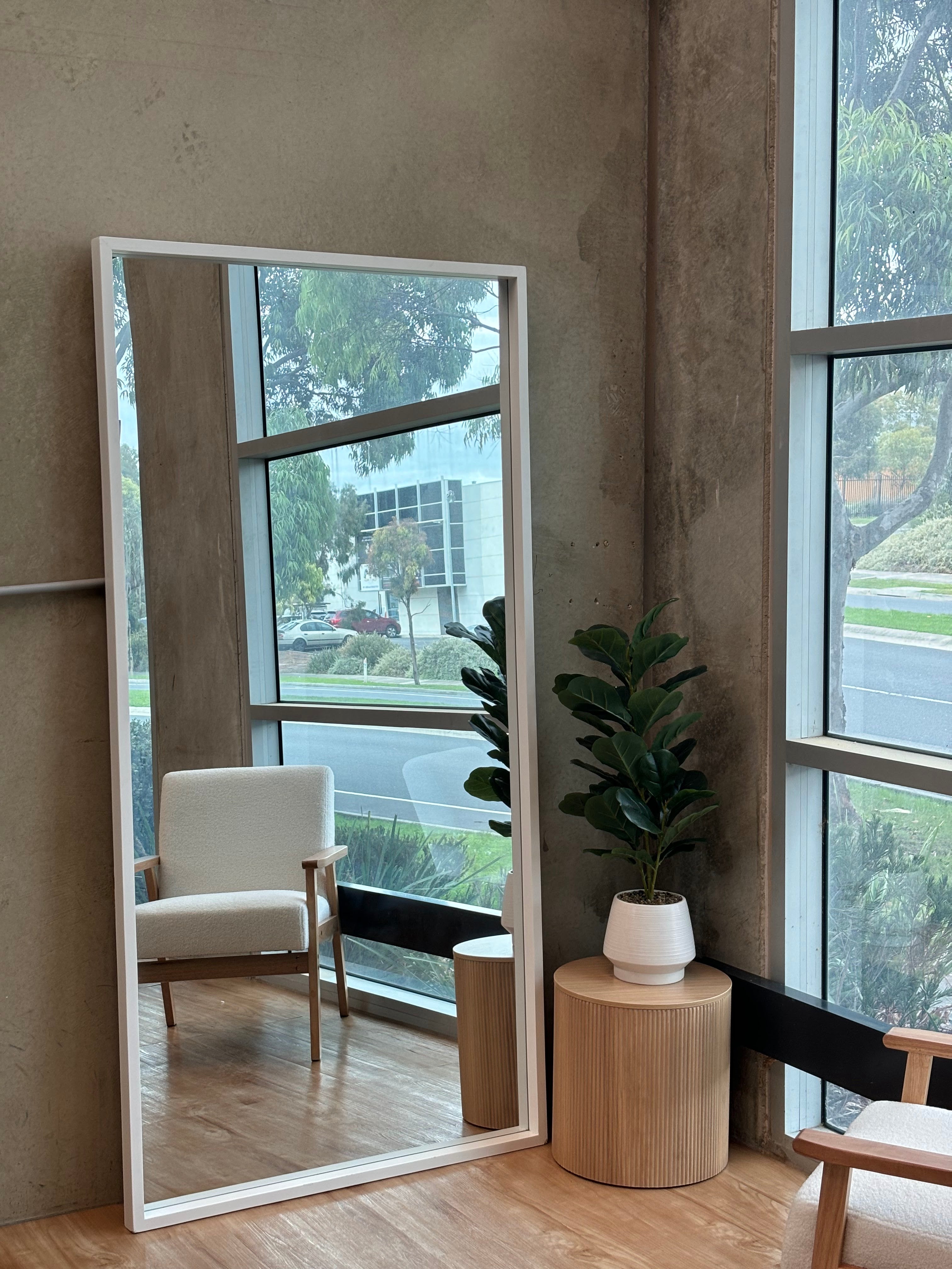 Box Mirror - White - 200cm x 100cm – Prism Mirrors